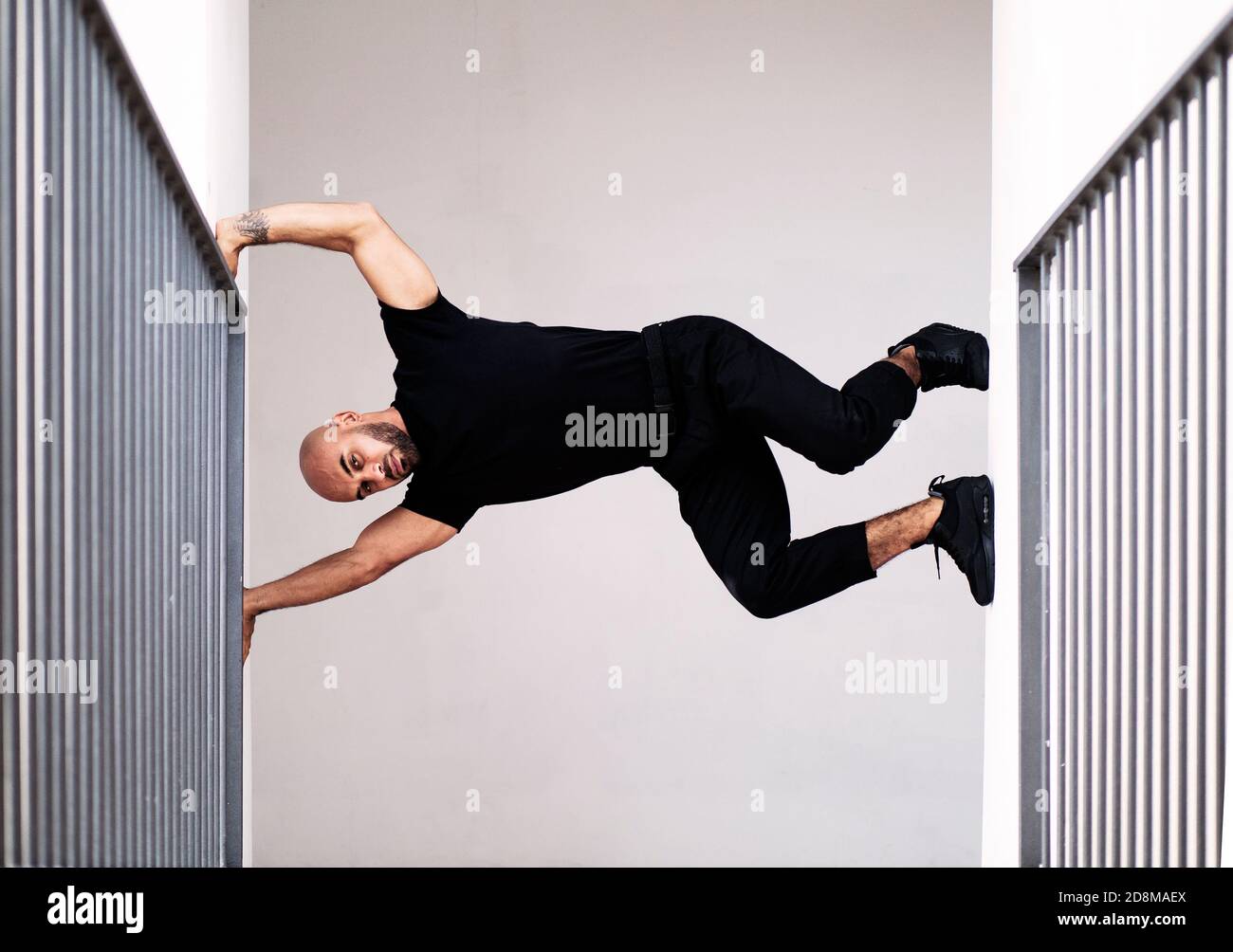 Break pose hi-res stock photography and images - Alamy