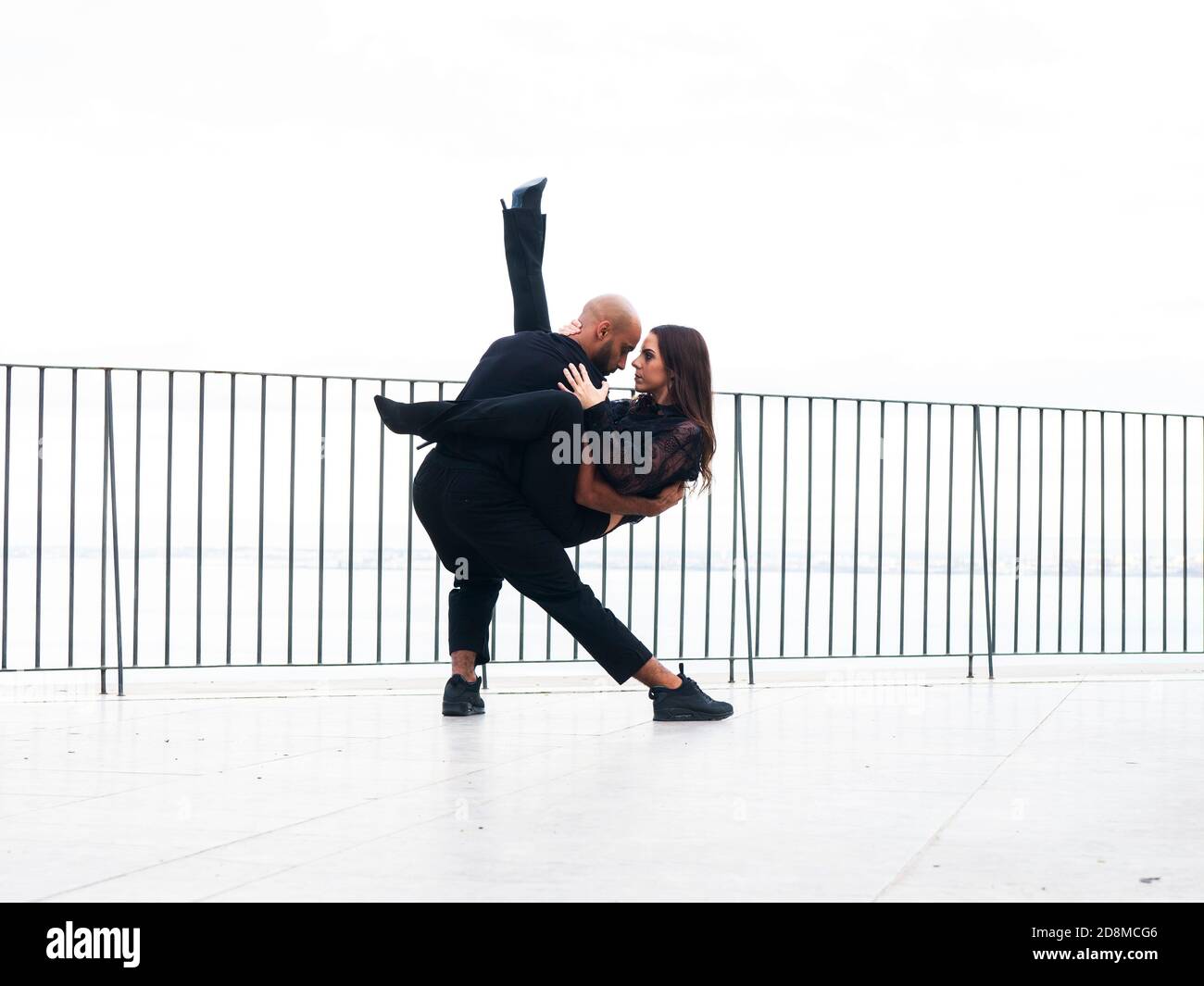 Couple romantic dance hi-res stock photography and images - Alamy