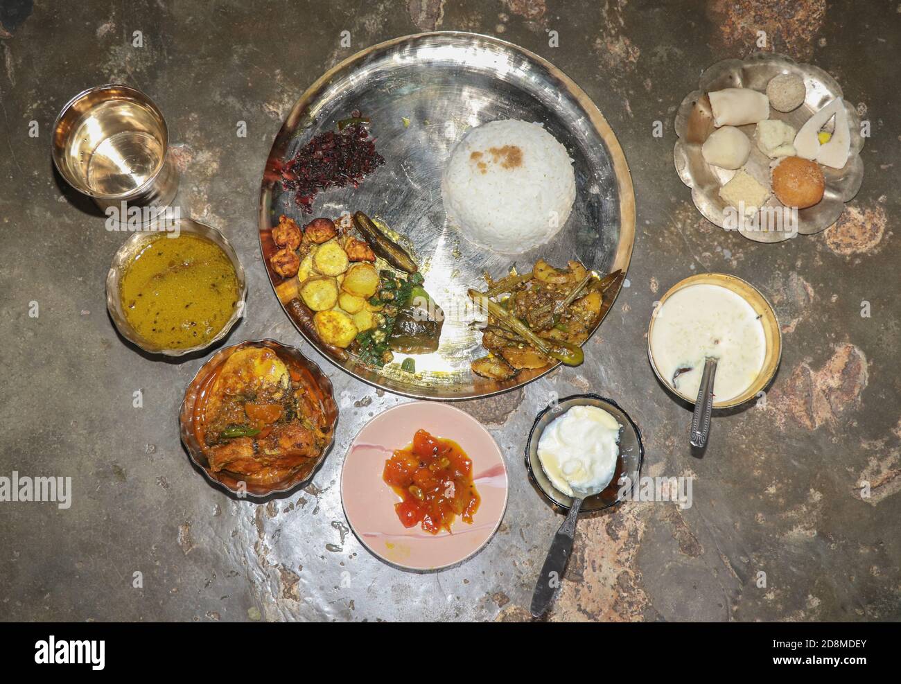 Bengali potato curry hi-res stock photography and images - Alamy