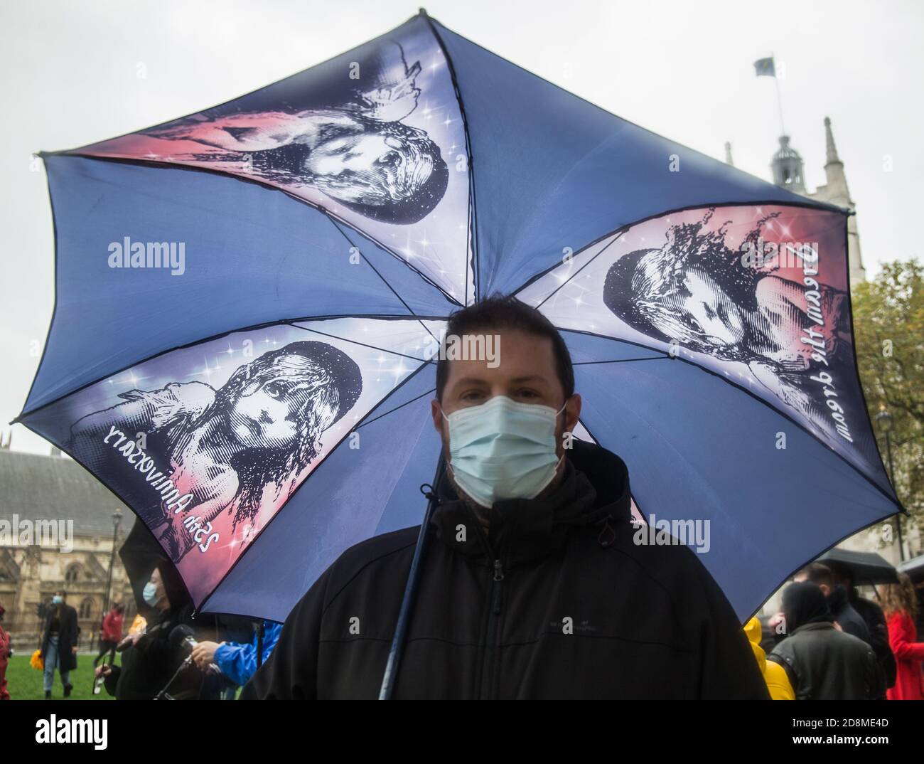 Les miserables umbrellas hi-res stock photography and images - Alamy
