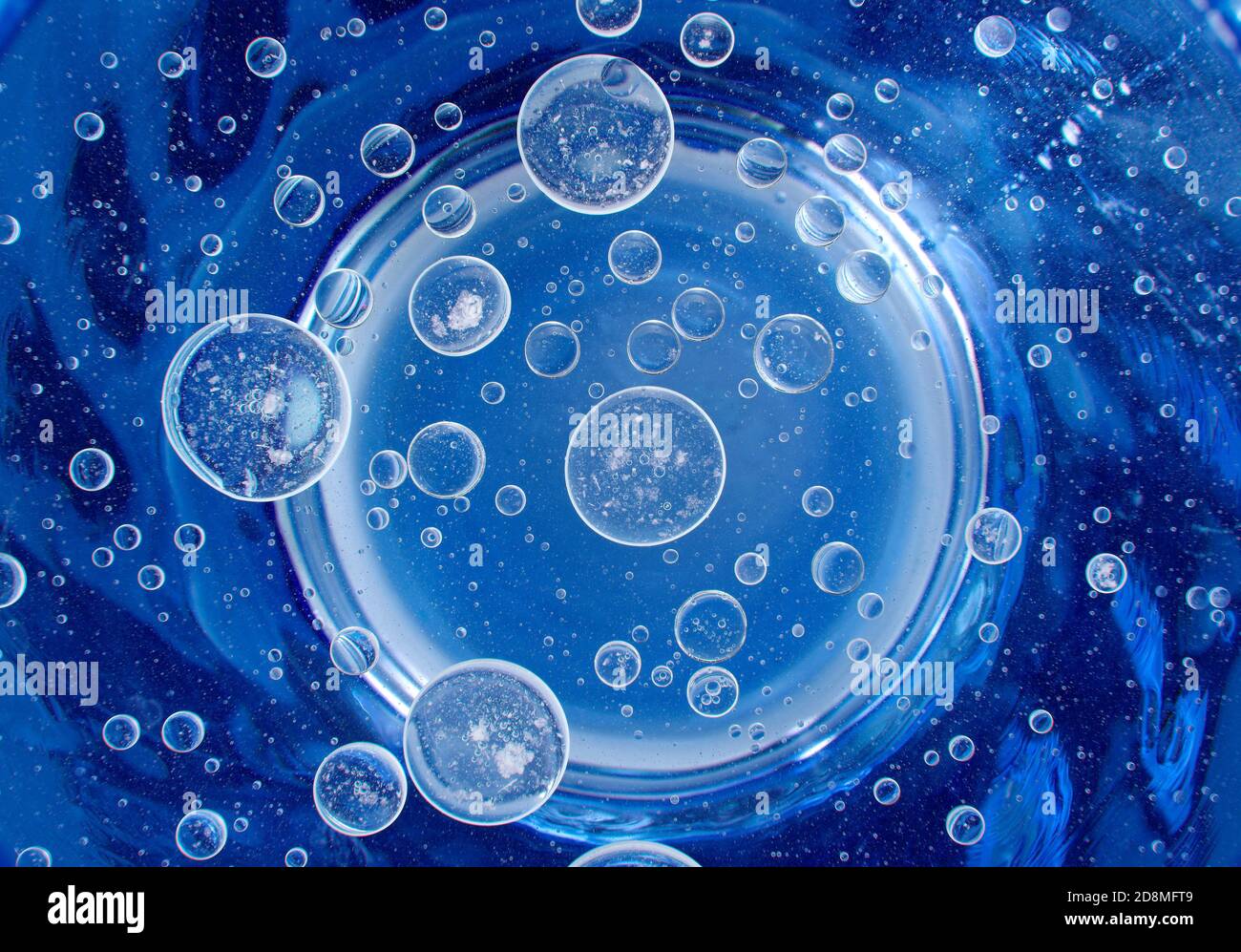 oil floating on colour water-special effect Stock Photo - Alamy