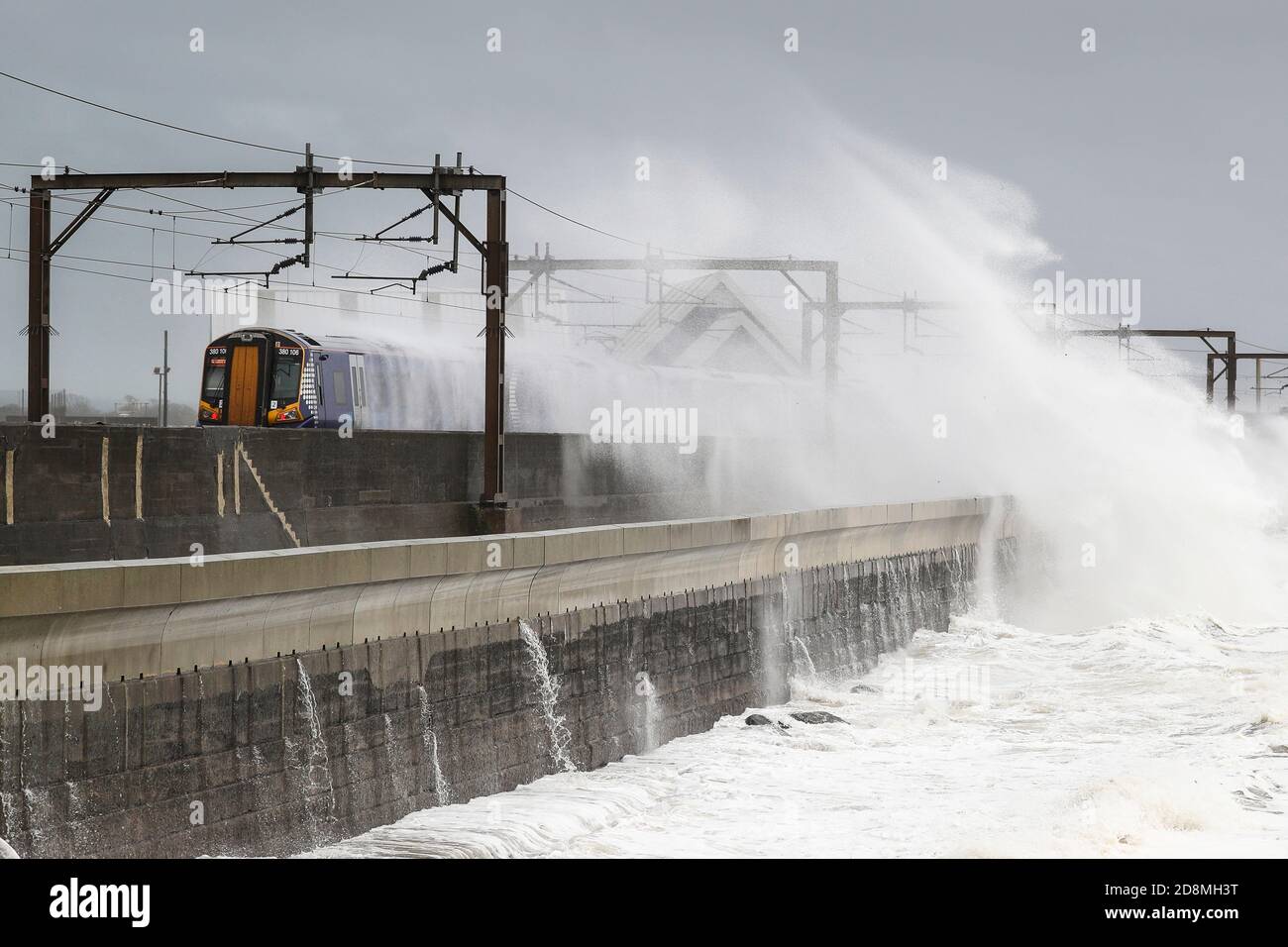 Atlantic coast line train hi-res stock photography and images - Alamy