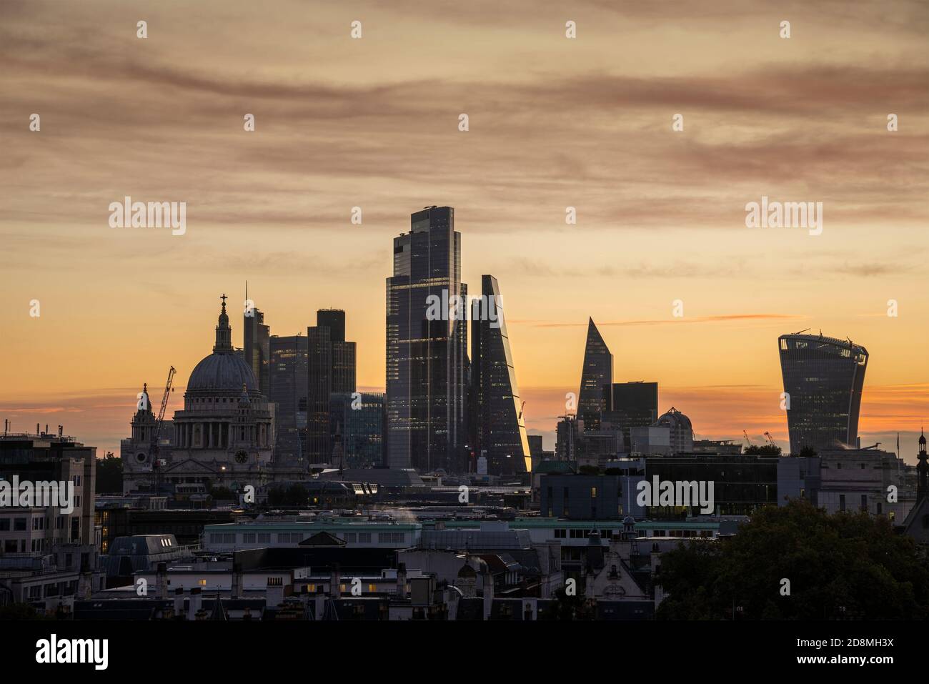 Epic london sunrise hi-res stock photography and images - Alamy