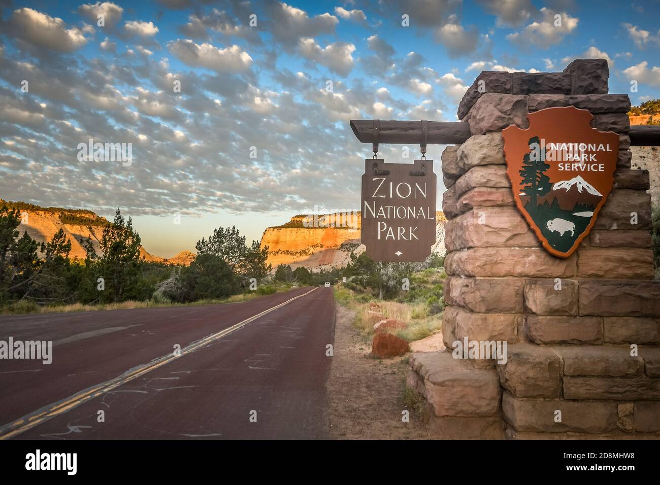 Entrance sign zion national park hi-res stock photography and images ...