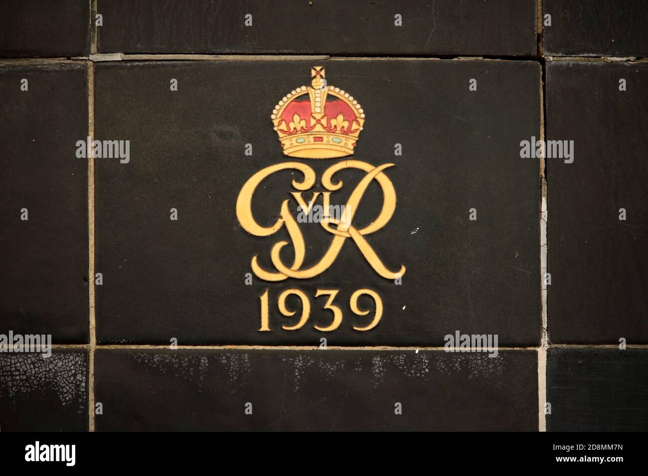 Royal cypher hi-res stock photography and images - Alamy
