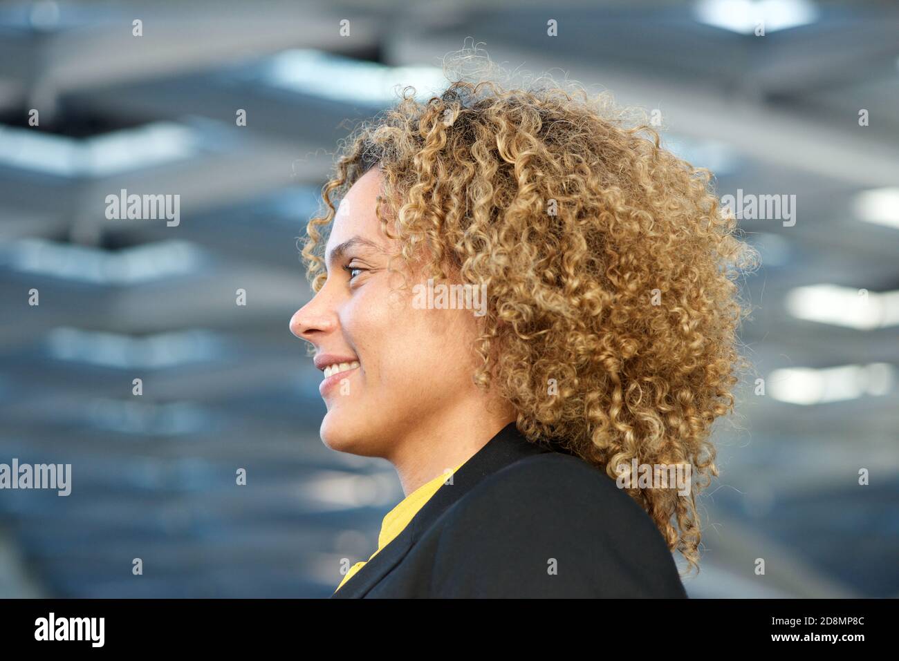 Horizontal profile hi-res stock photography and images - Alamy