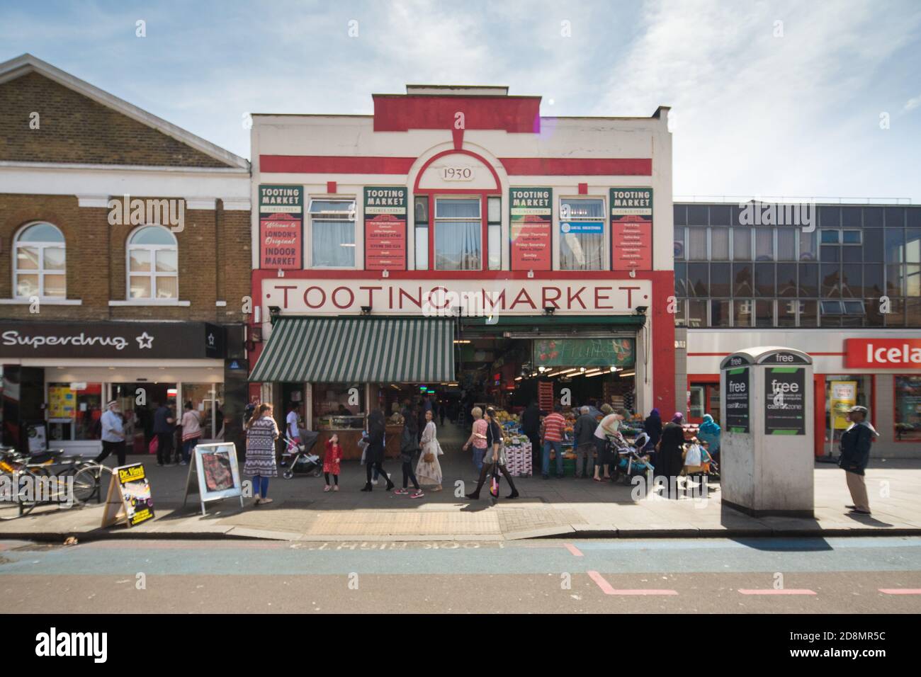 Tooting Market High Resolution Stock Photography and Images - Alamy