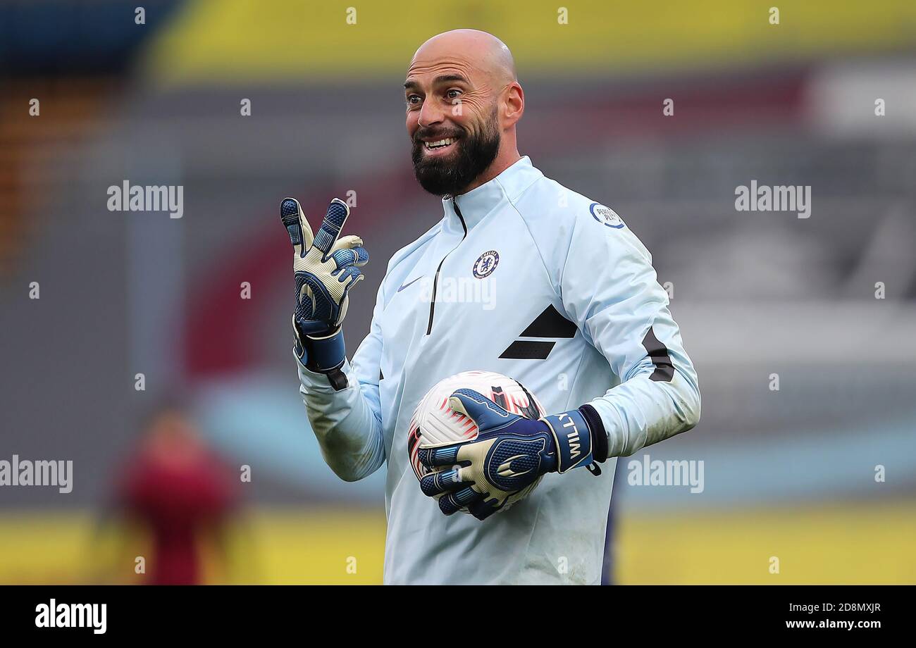 Chelsea goalkeeper Willy Caballero warming up before the Premier League ...