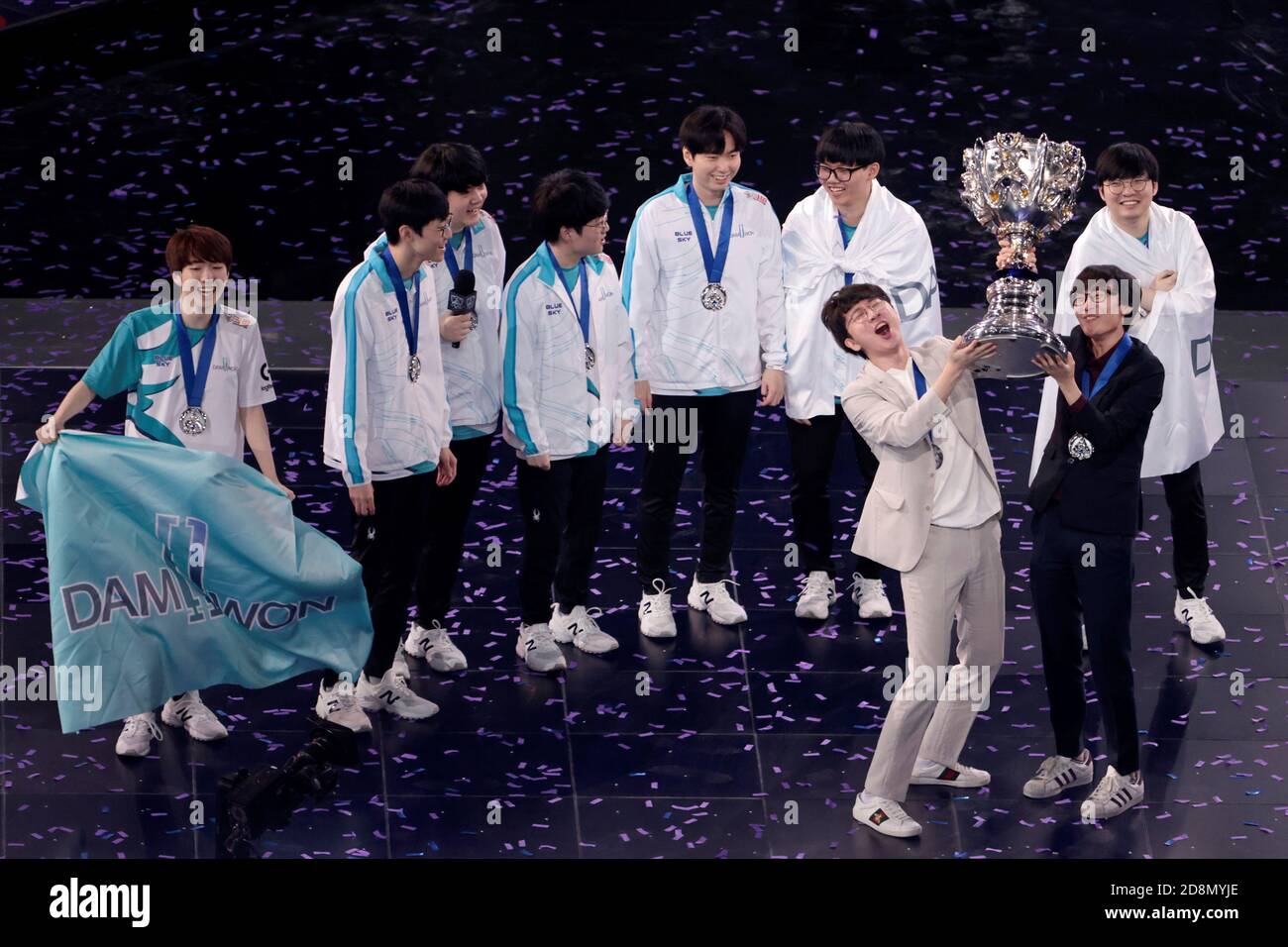 League Of Legends China High Resolution Stock Photography and Images ...