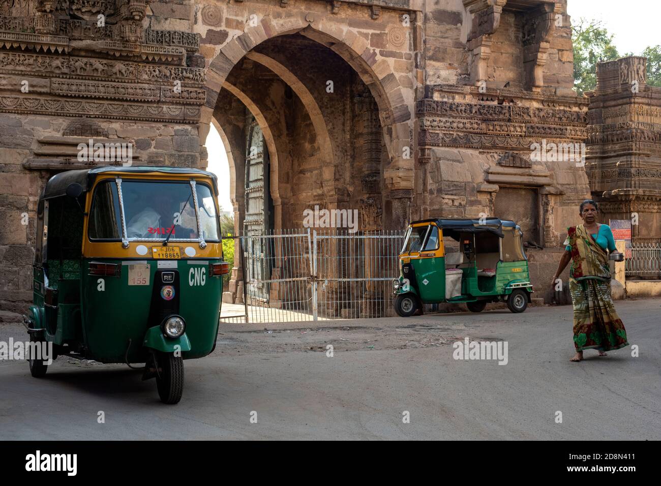 Dabhoi, The town, and its surroundings were under Chavda and later ...