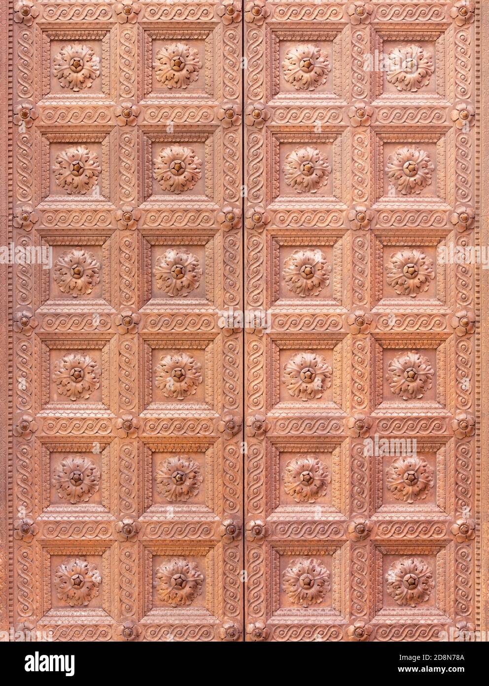 Old church gate hi-res stock photography and images - Alamy