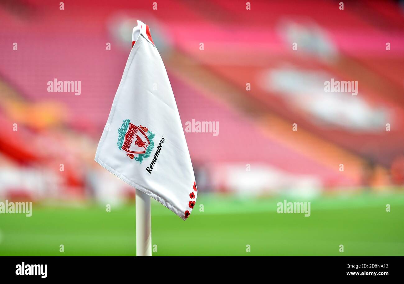 Liverpool remembers on the corner flag during the Premier League match ...