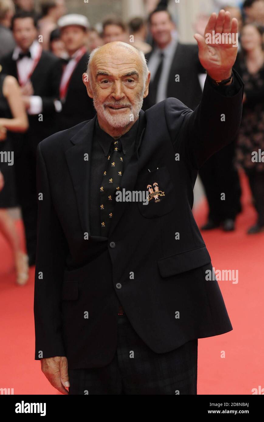 SEAN CONNERY AT THE OPENING OF THE EDINBURGH INTERNATIONAL FILM ...