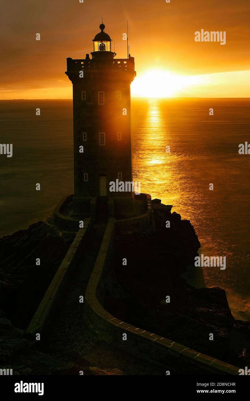 Kermorvan lighthouse at dusk, Brittany, France Stock Photo - Alamy