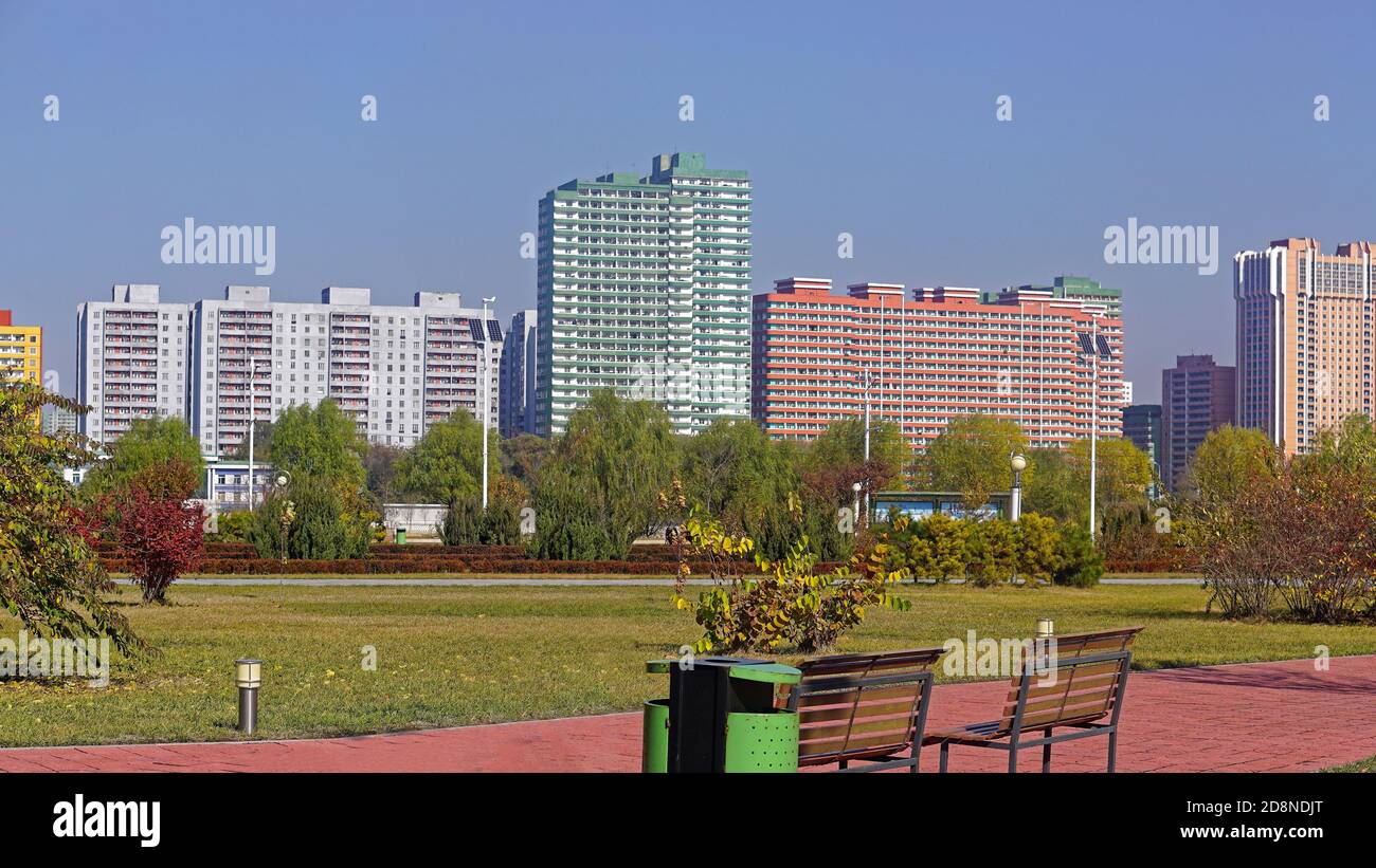 Pyongyang park hi-res stock photography and images - Alamy