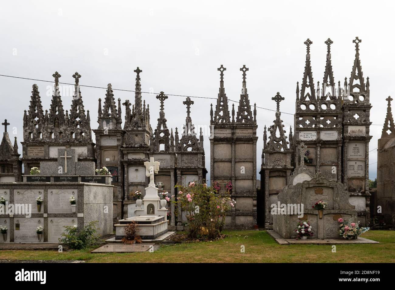 Spain niche tomb spanish hi-res stock photography and images - Alamy