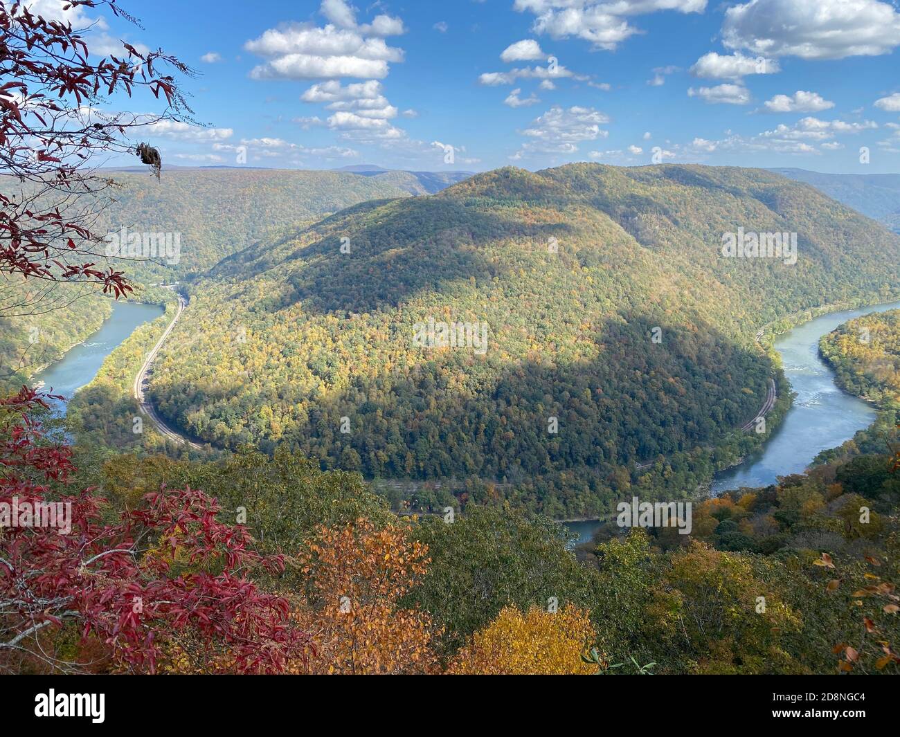 Colorful Autumn View of New River Gorge from Grandview National Park ...