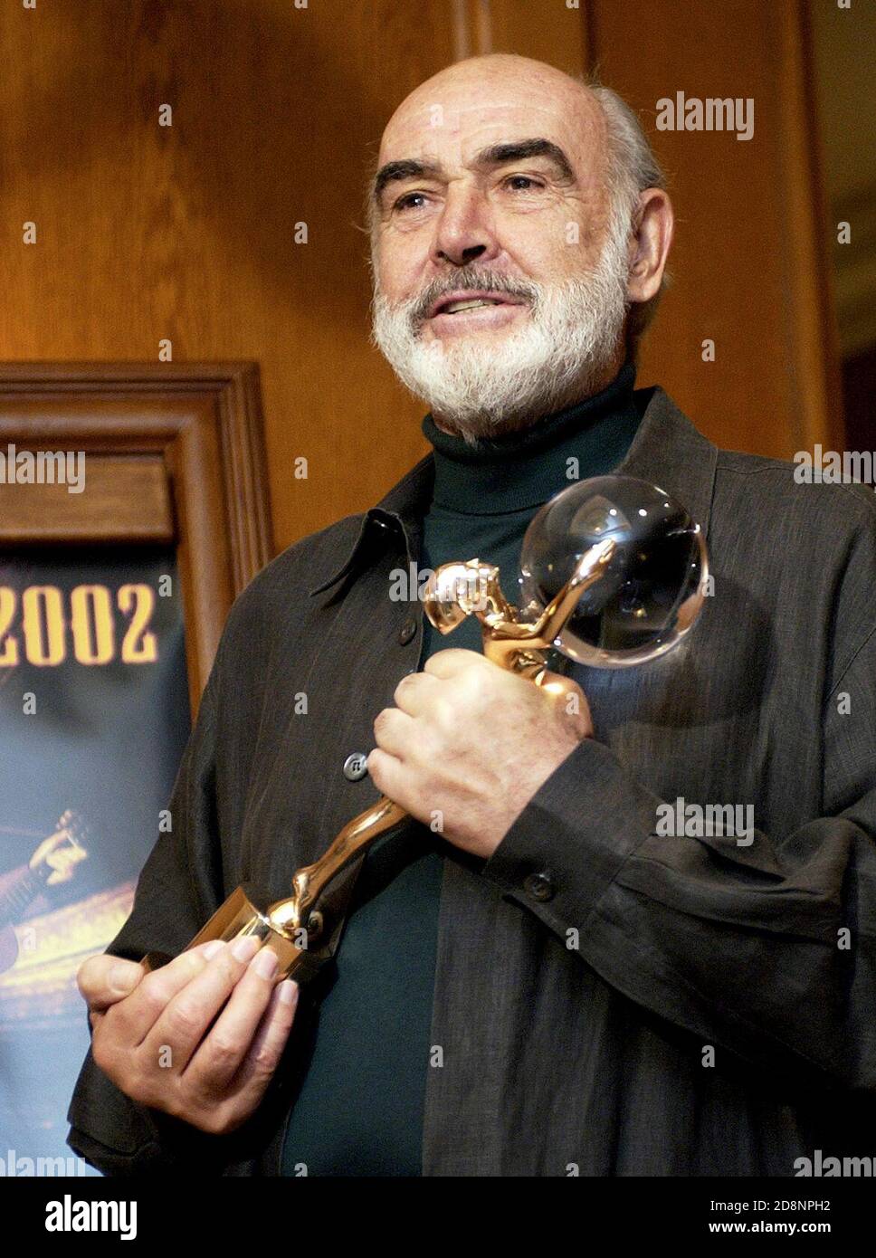 Scottish actor sean connery hi-res stock photography and images - Alamy