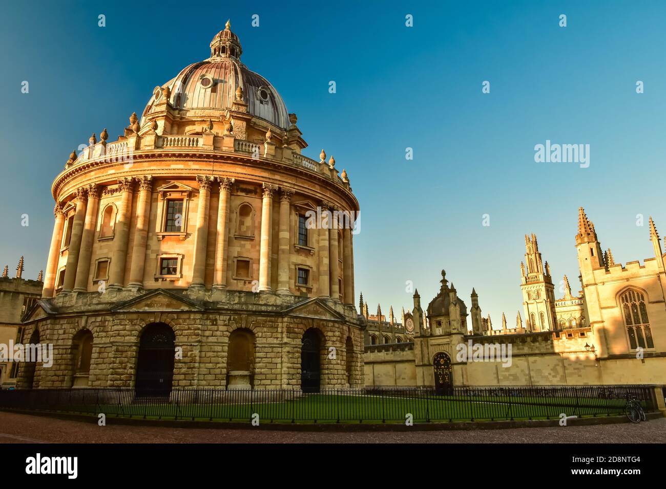 Most recognisable structure hi-res stock photography and images - Alamy