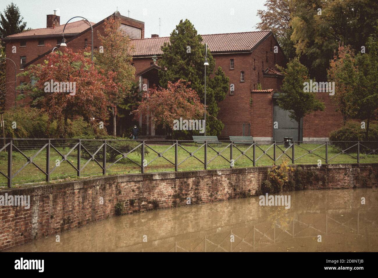 Milano pioggia hi-res stock photography and images - Alamy