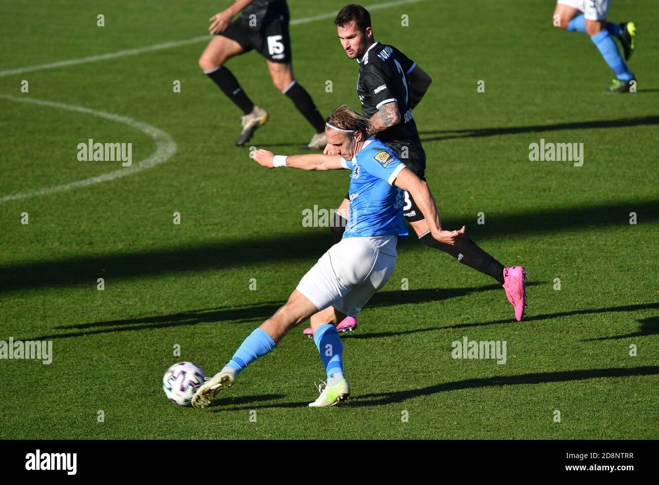 Muenchen GRUENWALDER STADION. 31st Oct, 2020. goalchance Martin PUSIC ...
