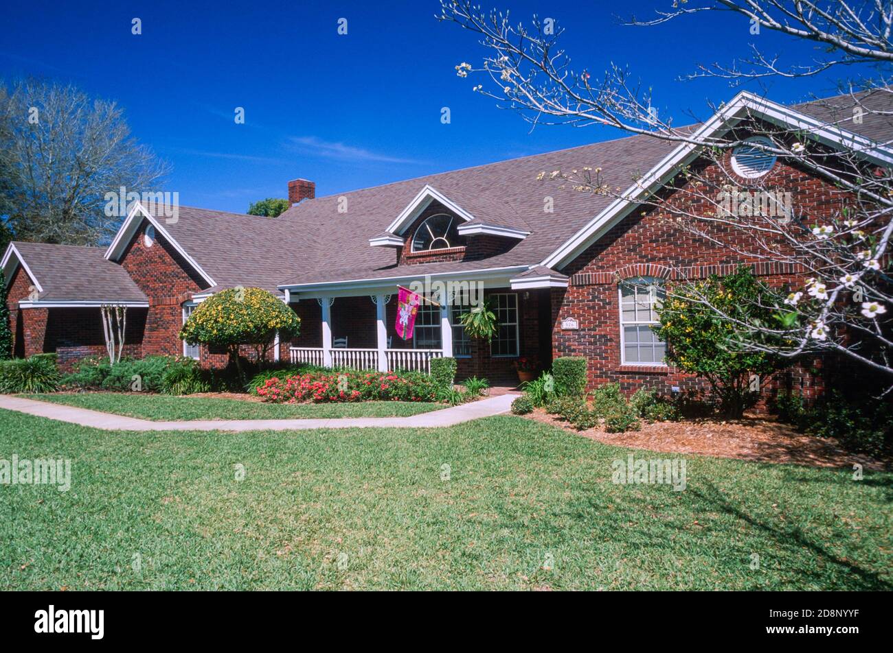 Modest home in suburban Lakeland, Florida, USA Stock Photo - Alamy