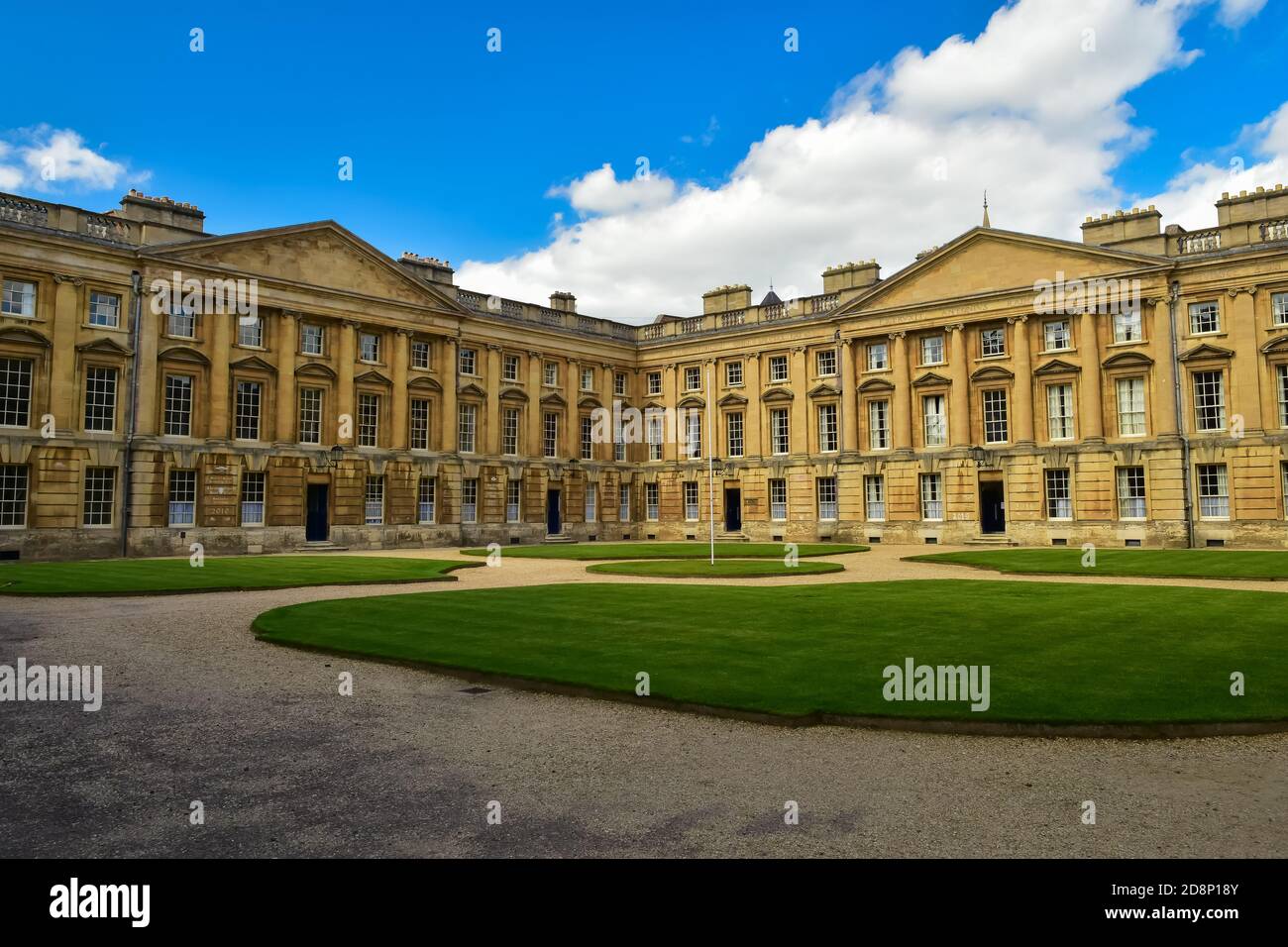 Peckwater Quad in Christ Church, a constituent college of the ...