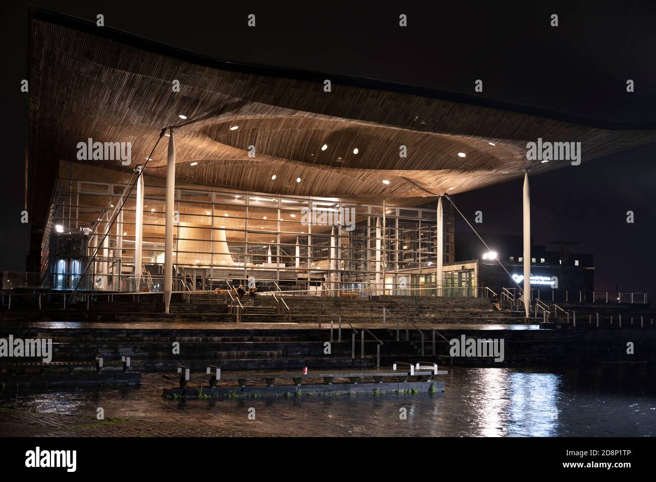 Welsh parliament hi-res stock photography and images - Alamy