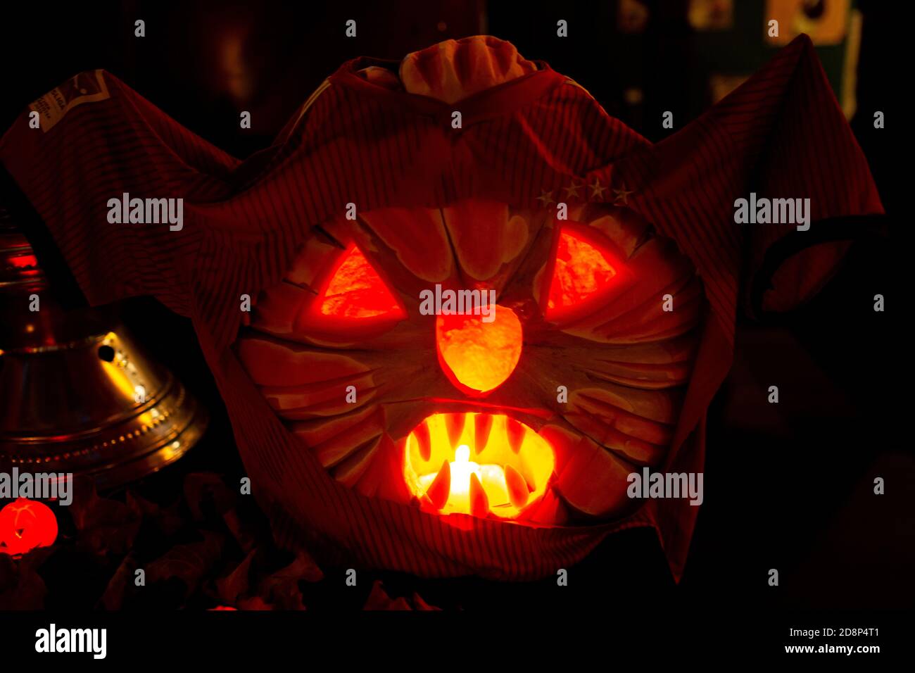 Scary halloween faces hi-res stock photography and images - Alamy