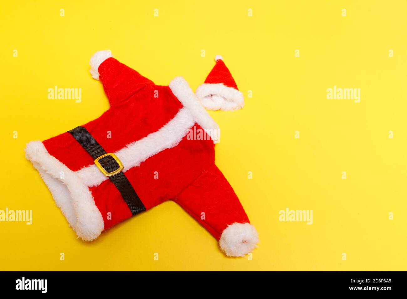 Santa suit hi-res stock photography and images - Alamy