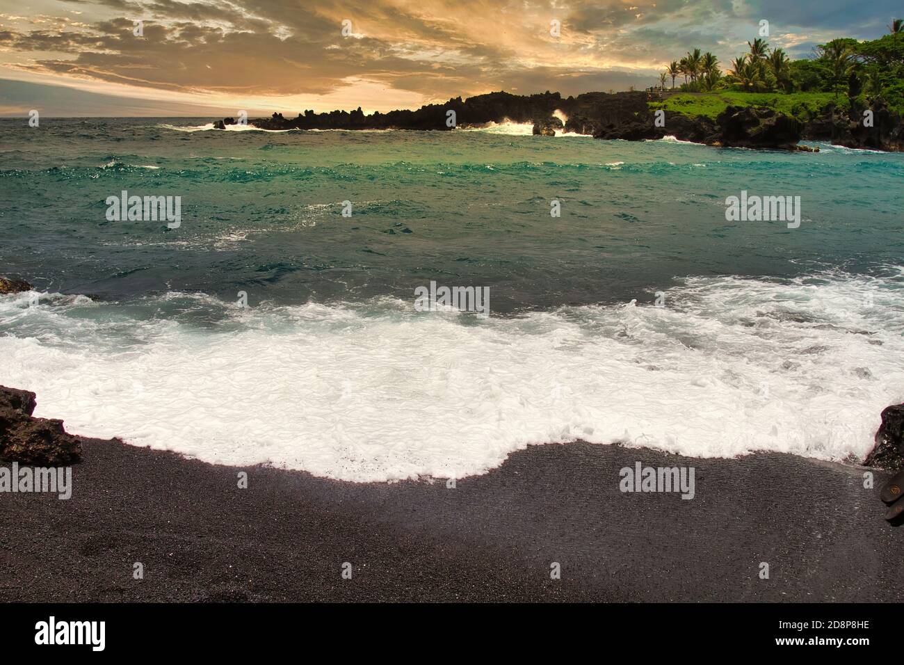Hana beach hi-res stock photography and images - Alamy