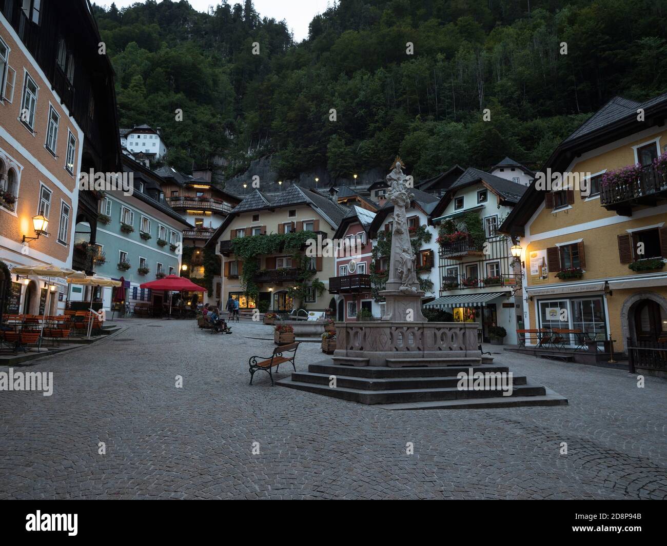Central square of picturesque village of Hallstatt in Upper Austria ...