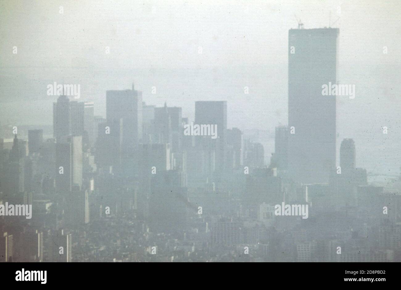 Manhattan skyline 1973 hi-res stock photography and images - Alamy