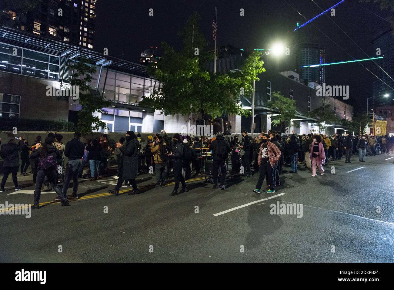 Seattle, USA. 26th Oct, 2020. Late in the night hundreds of protestors ...