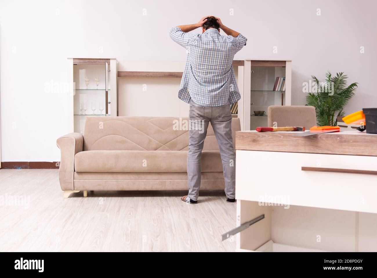 Back view young carpenter hi-res stock photography and images - Alamy
