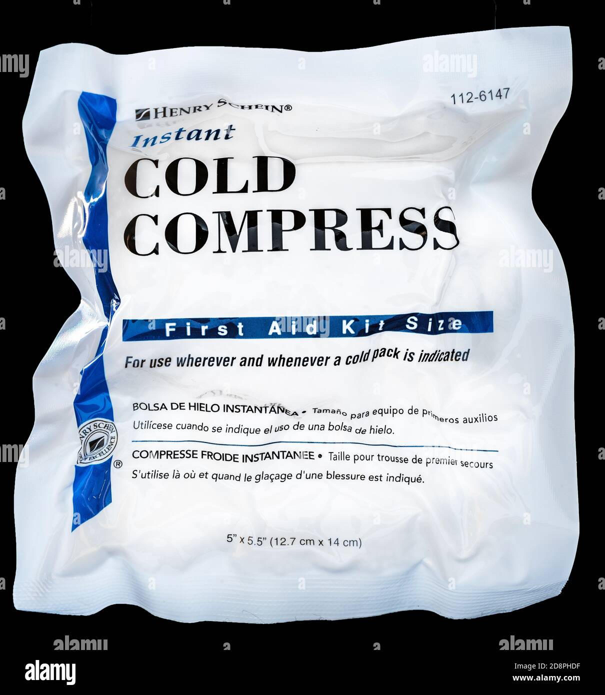 instant cold pack compress first aid kit size Stock Photo - Alamy
