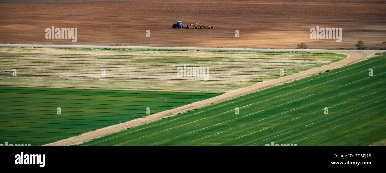 Fallow field crop rotation hi-res stock photography and images - Alamy