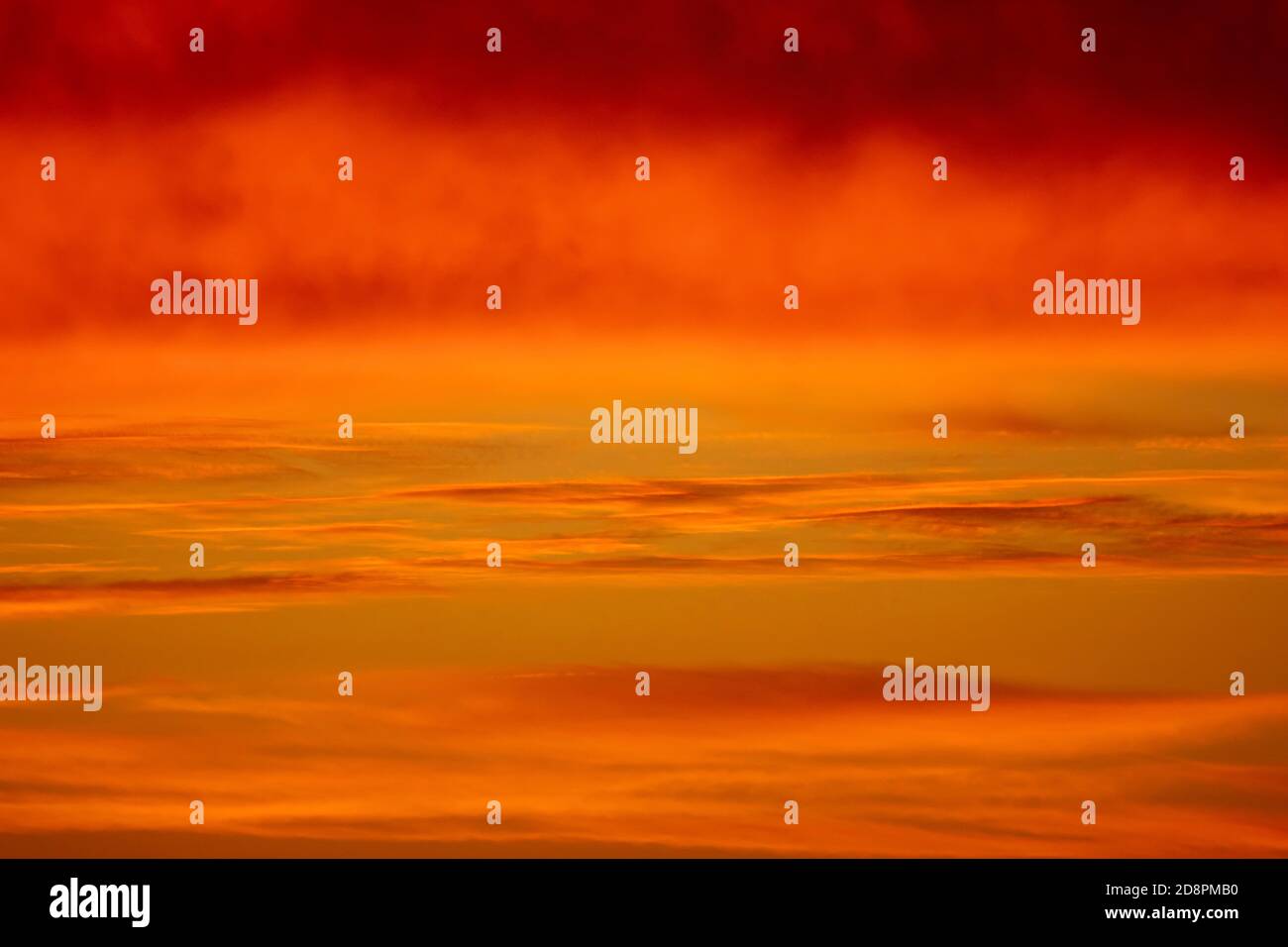 Red orange sunset hi-res stock photography and images - Alamy
