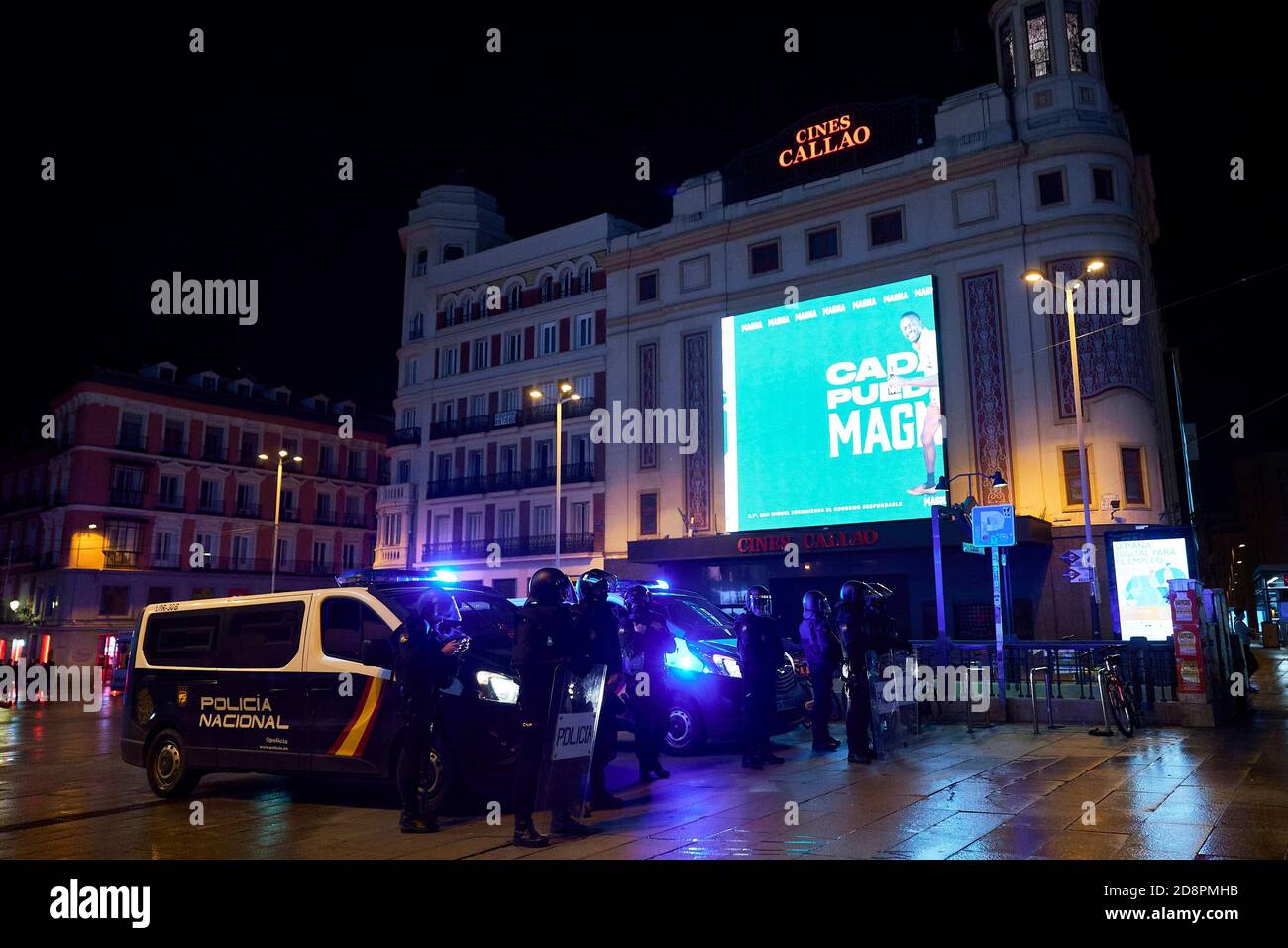 Madrid, Spain. 01 November, 2020: Riot police during the Madrid Riots ...