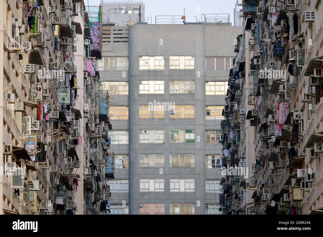 Man wai street hi-res stock photography and images - Alamy