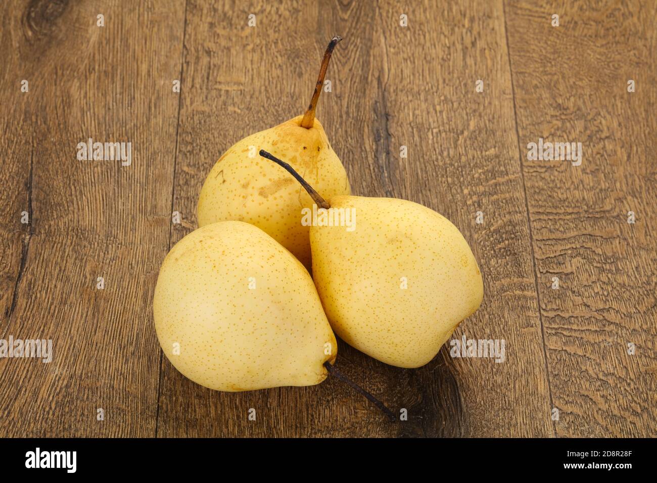 Juicy ripe yellow Chinese pear Stock Photo - Alamy