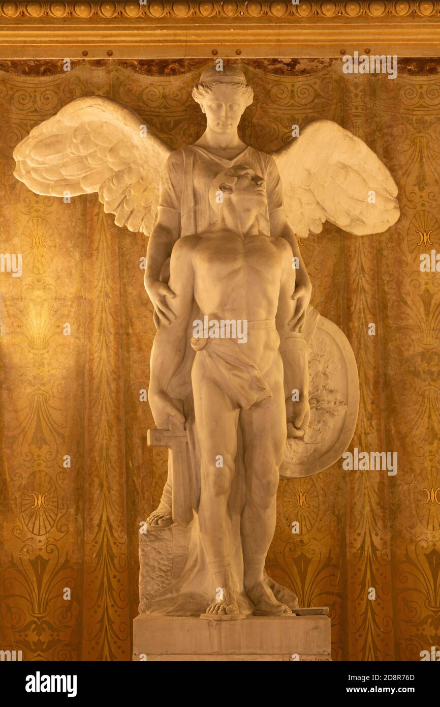 War victims hi-res stock photography and images - Alamy