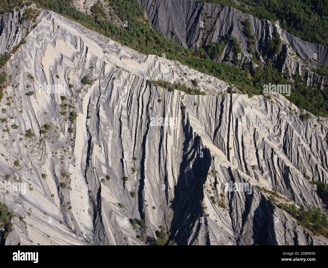 Folded Limestone Strata High Resolution Stock Photography and Images ...