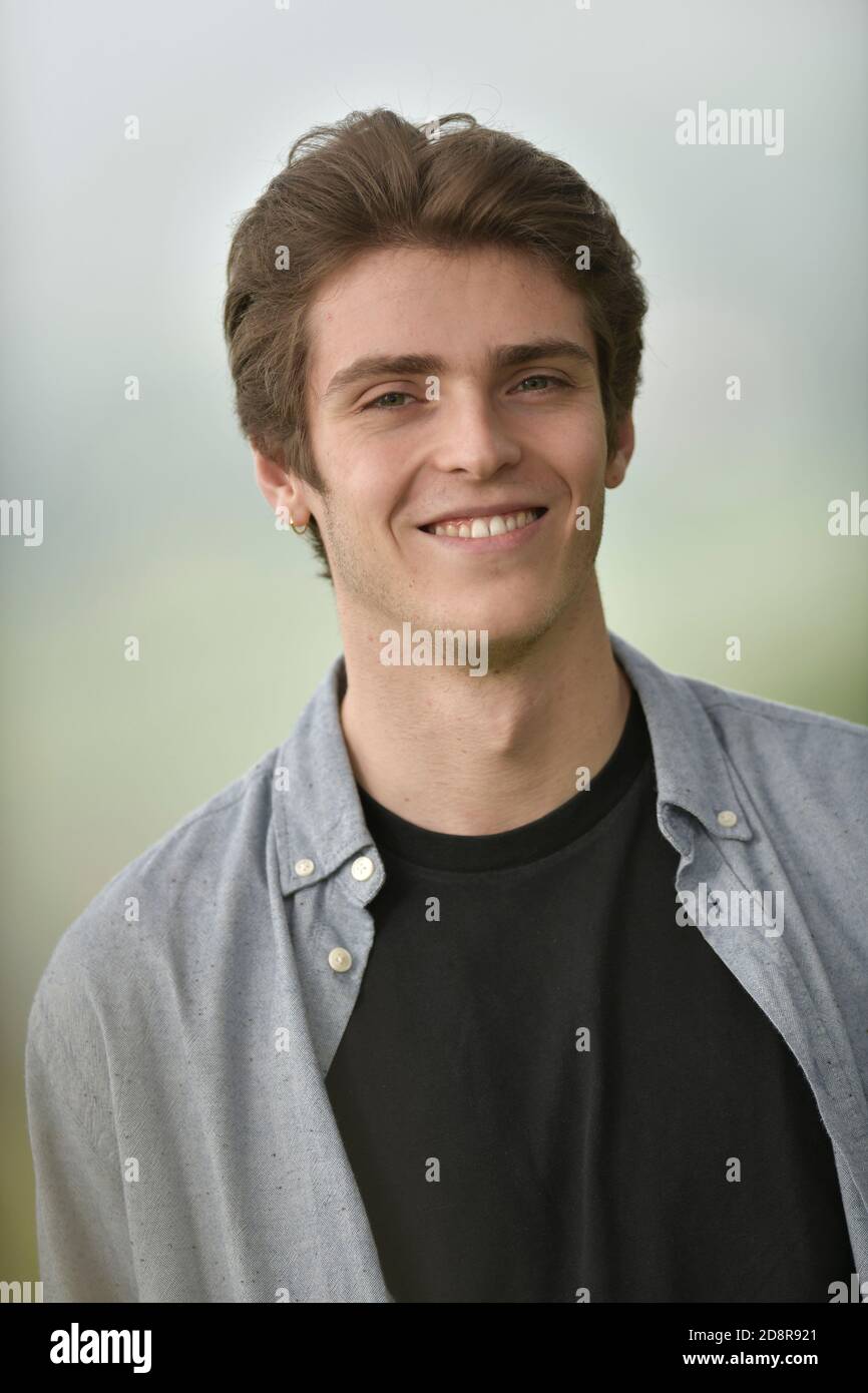 Portrait 20 year old man hi-res stock photography and images - Alamy