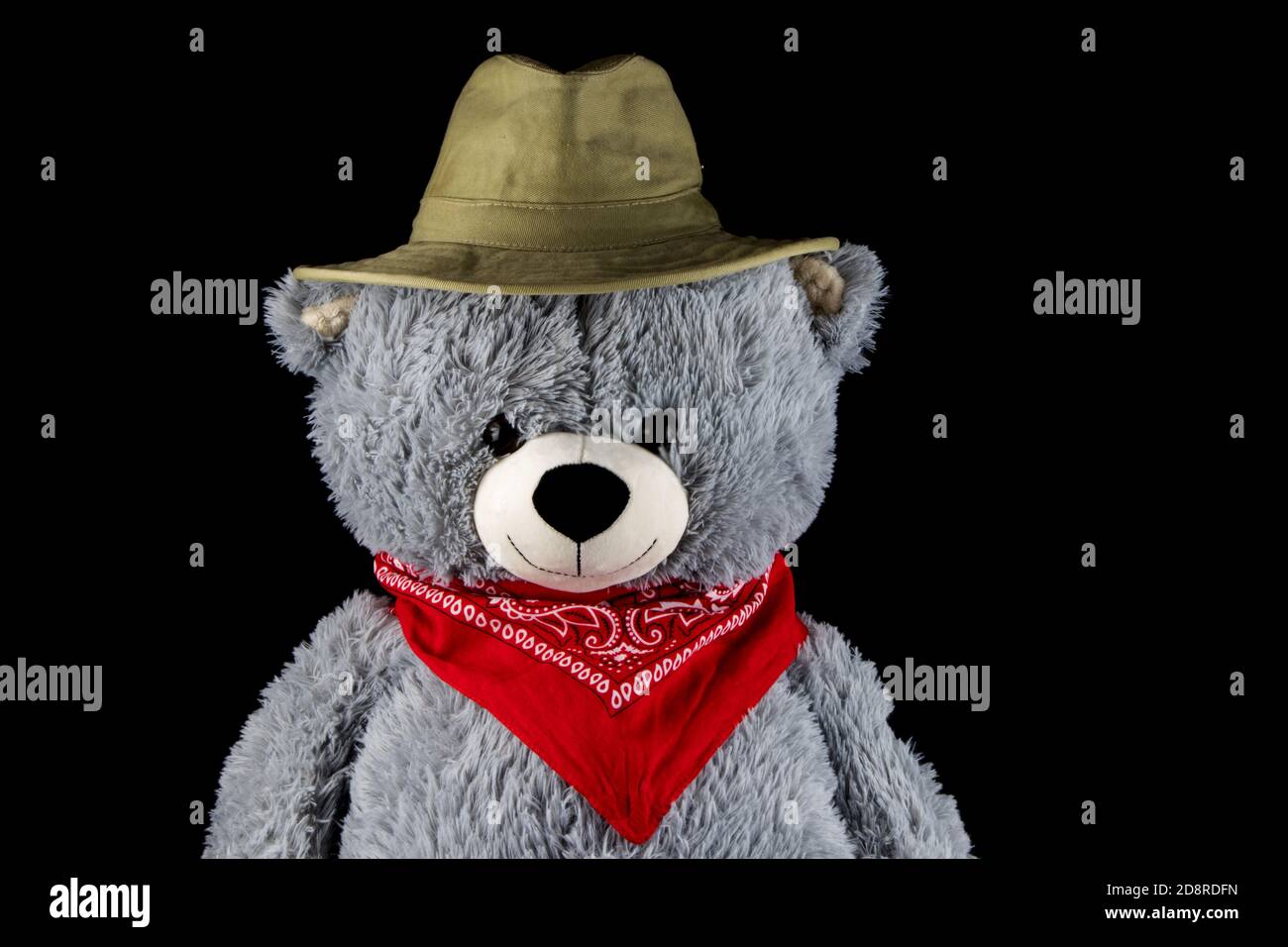 Red bandana hi-res stock photography and images - Alamy