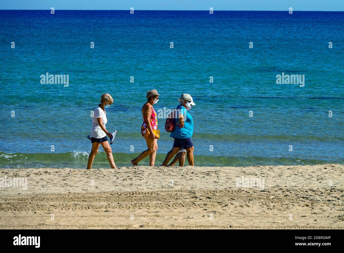Valencia spain walking beach hi-res stock photography and images - Alamy