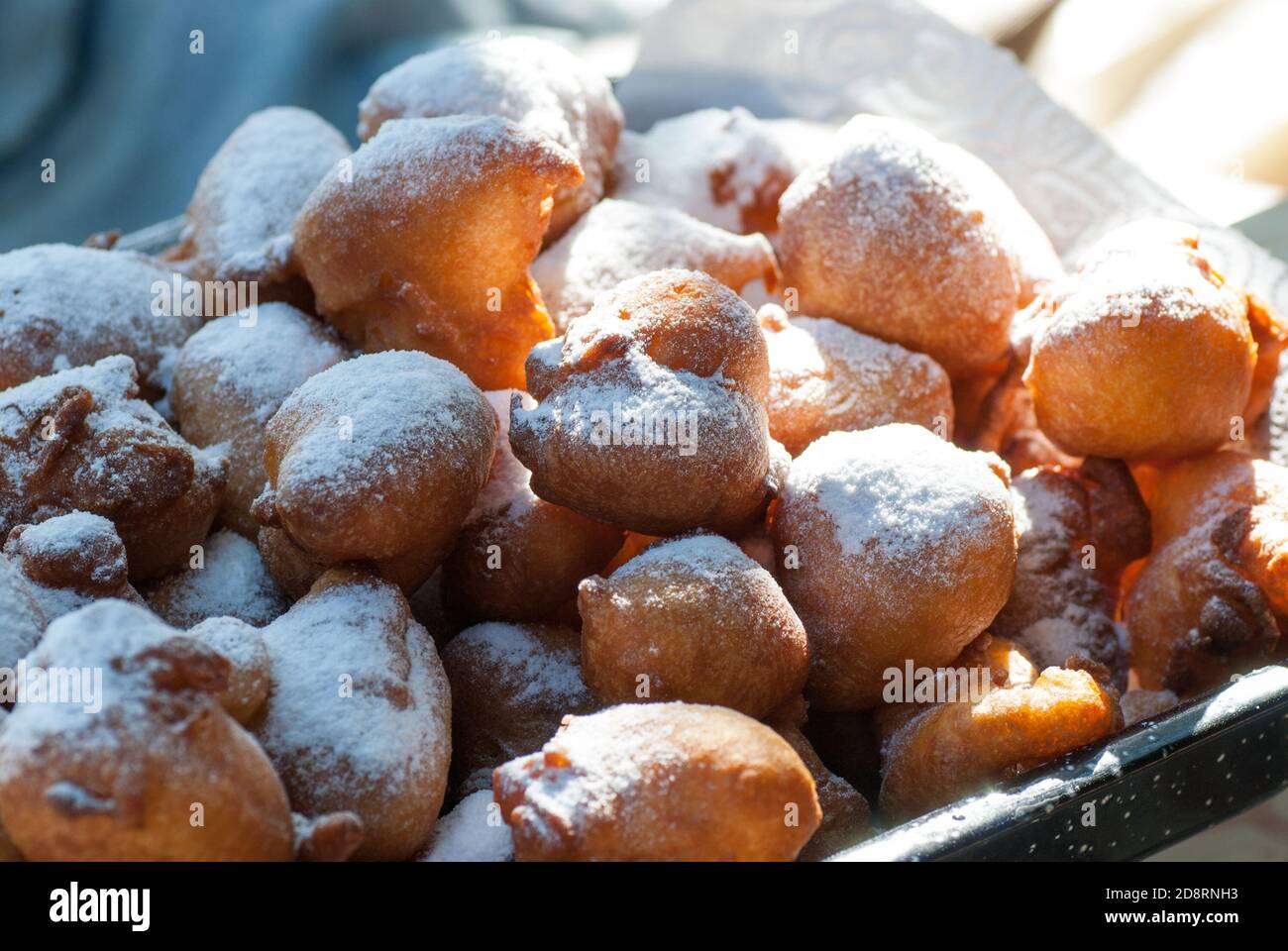 romanian mini doughnuts on a plate Stock Photo - Alamy