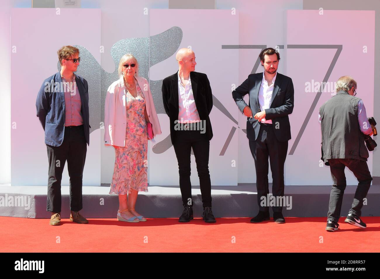 Final account 2020 hi-res stock photography and images - Alamy