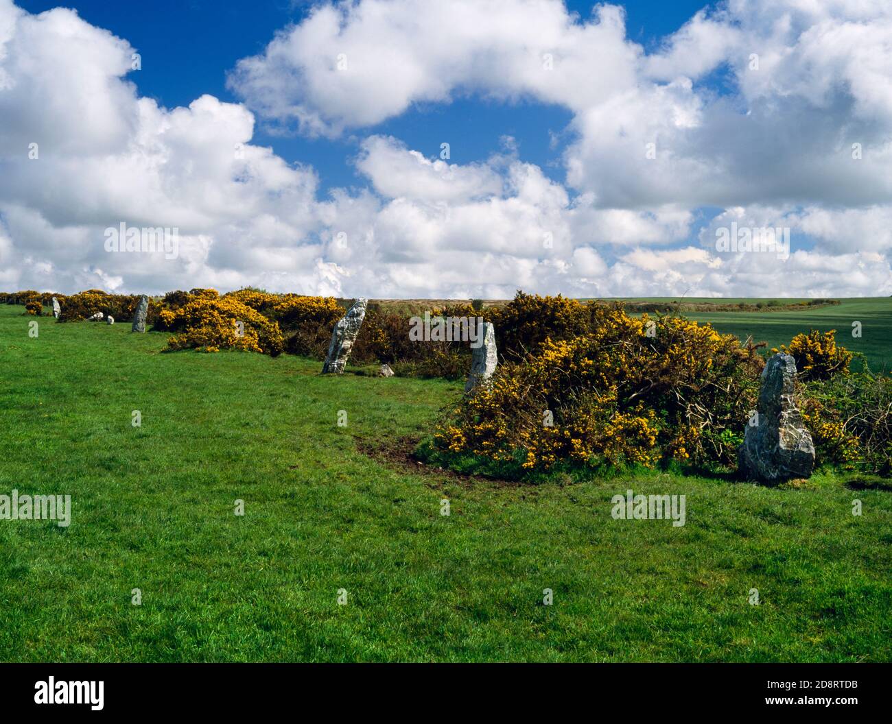 Nine stones hi-res stock photography and images - Alamy