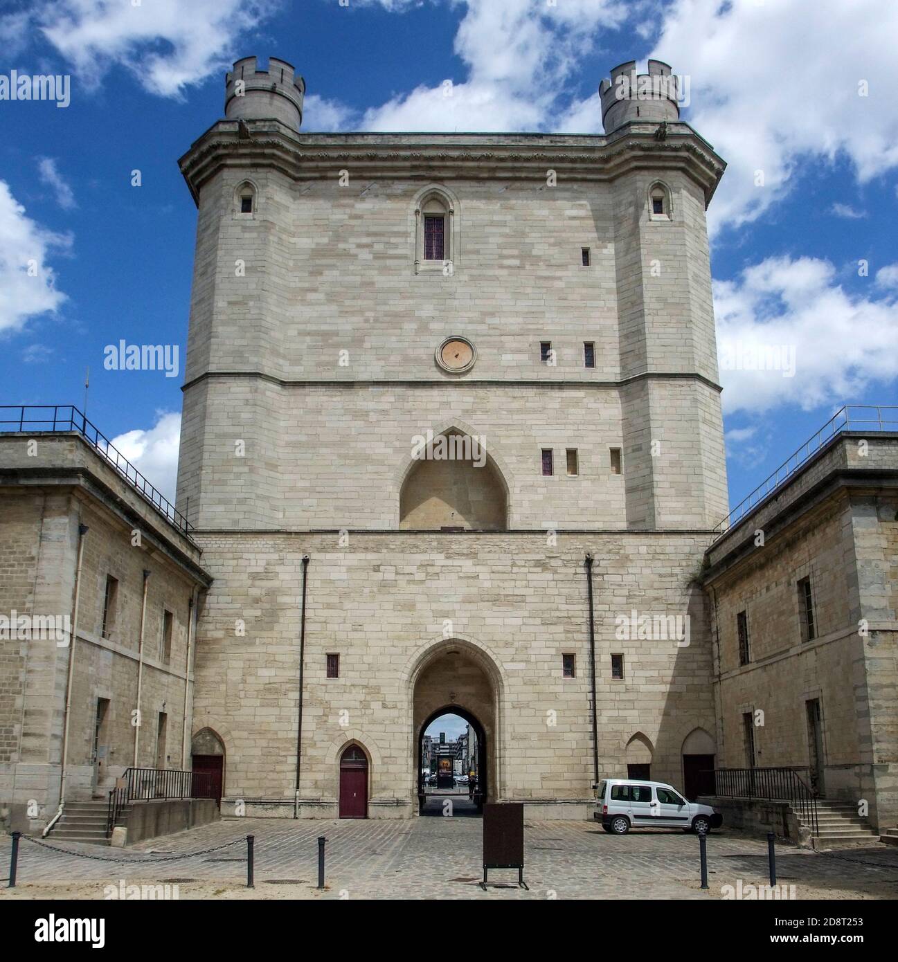 Chateau de vincennes dungeon hi-res stock photography and images - Alamy